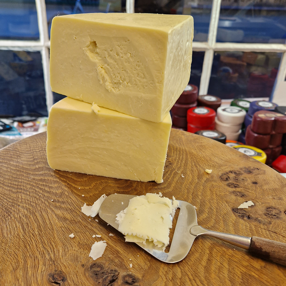 Farmhouse Caerphilly – The Mousetrap Cheese Shop