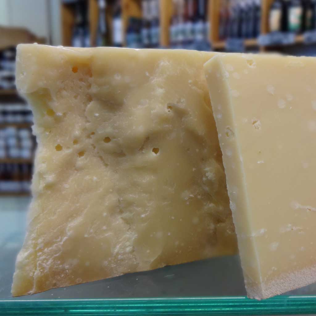Parmigiano Reggiano, 3 year mature, the real deal – The Mousetrap ...